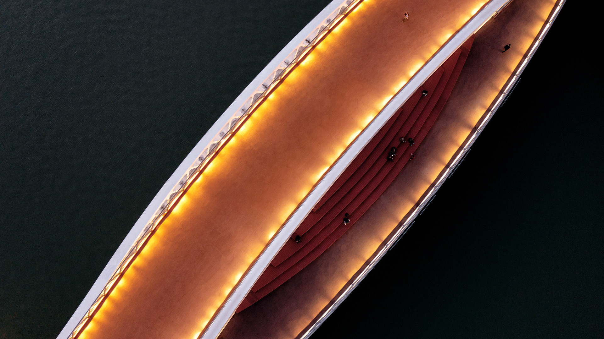 © Xia Zhi © Xia Zhi