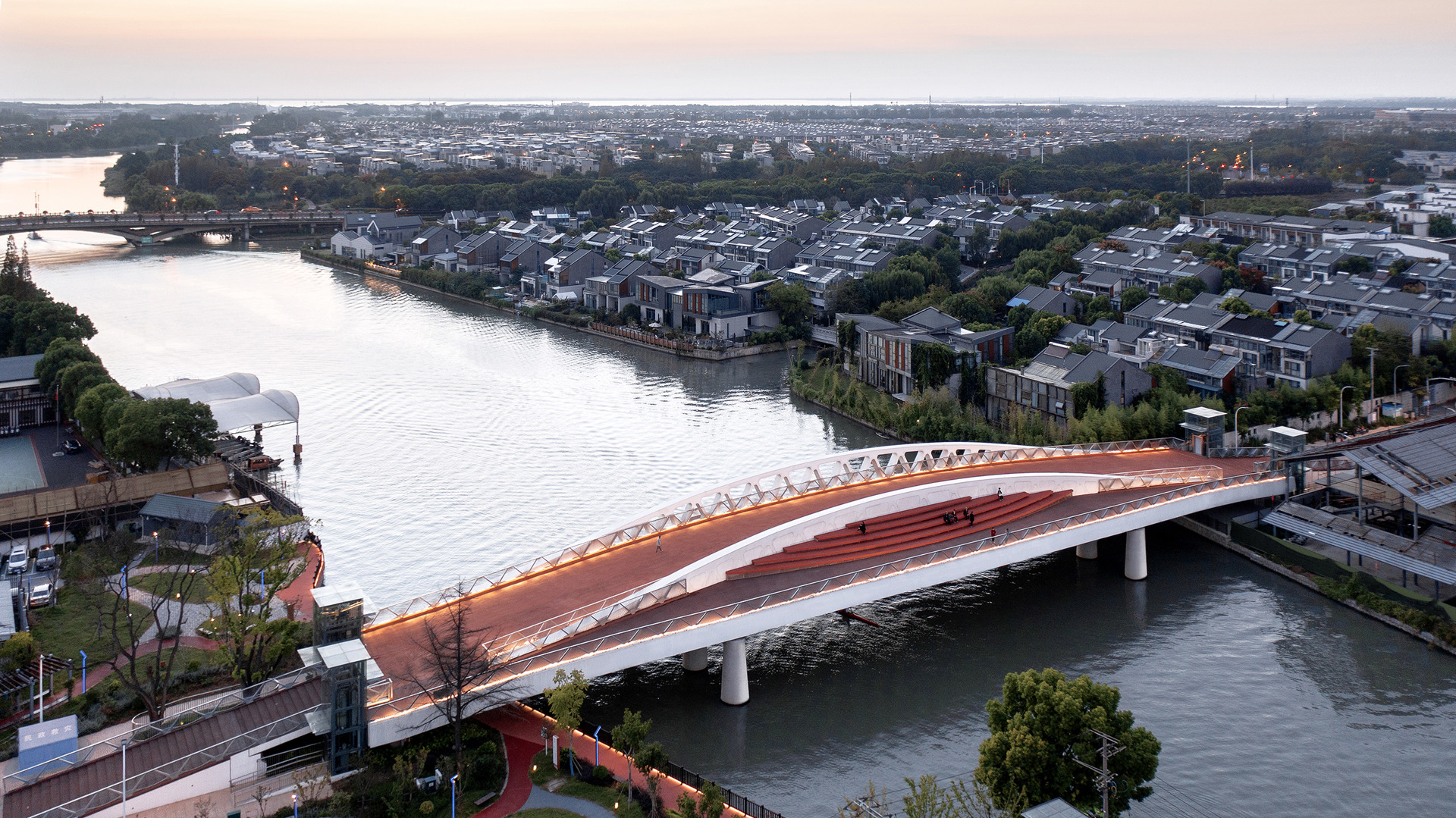 © Xia Zhi © Xia Zhi